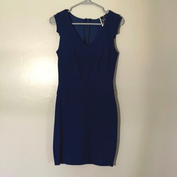 Windsor | Dresses | Windsor Navy Blue Bodycon Dress | Poshmark